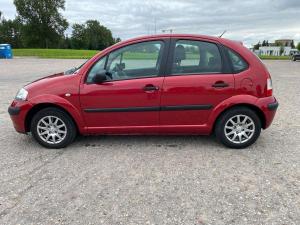 Red Citroen C3 2008 in Mazeikiai, with an engine capacity of 1.36 L and mileage of 112 thousand km for 1100 €, photo 7 on AUTOMOTO.COM.LV