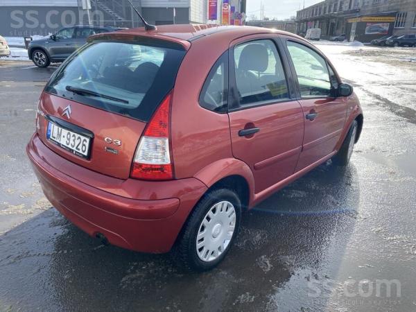 Sarkans Citroen C3 2009 Rīga, ar dzinēja tilpumu 1.40 L un nobraukumu 228 tūkst. km par 1500 €, foto 4 vietnē AUTOMOTO.COM.LV