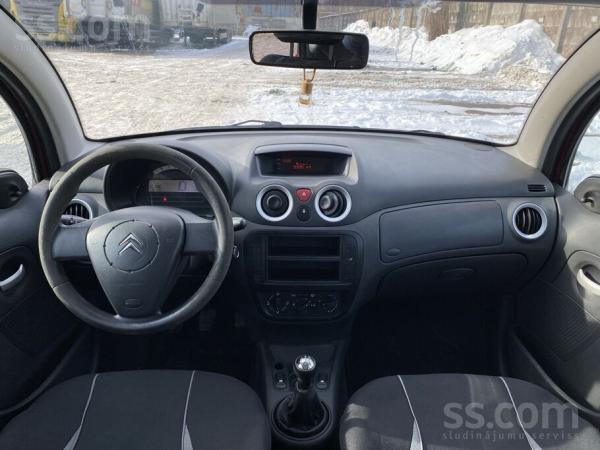 Sarkans Citroen C3 2009 Rīga, ar dzinēja tilpumu 1.40 L un nobraukumu 228 tūkst. km par 1500 €, foto 6 vietnē AUTOMOTO.COM.LV