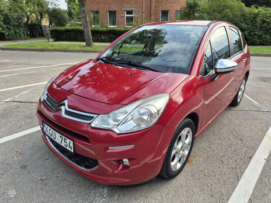 Sarkans Citroen C3 2013 Alīta, ar dzinēja tilpumu 1.40 L un nobraukumu 251 tūkst. km par 2600 €, foto 4 vietnē AUTOMOTO.COM.LV
