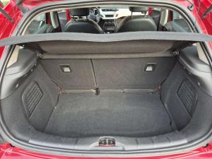Sarkans Citroen C3 2013 Alīta, ar dzinēja tilpumu 1.40 L un nobraukumu 251 tūkst. km par 2600 €, foto 21 vietnē AUTOMOTO.COM.LV