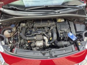 Sarkans Citroen C3 2013 Alīta, ar dzinēja tilpumu 1.40 L un nobraukumu 251 tūkst. km par 2600 €, foto 23 vietnē AUTOMOTO.COM.LV