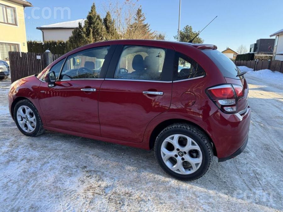 Red Citroen C3 2014 in Riga, with an engine capacity of 1.60 L and mileage of 71 thousand km for 4900 €, photo 3 on AUTOMOTO.COM.LV