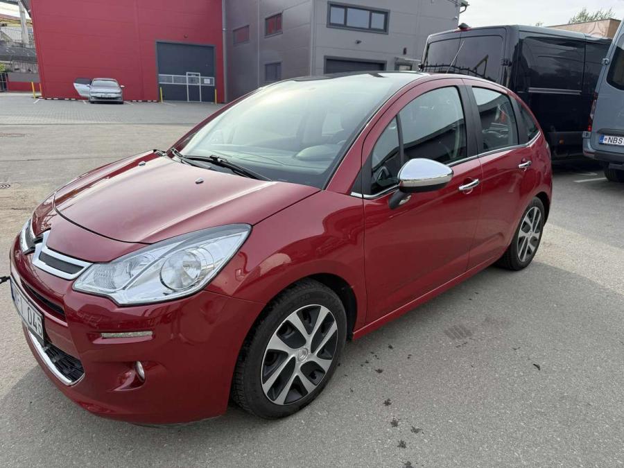 Sarkans Citroen C3 2014 Viļņa, ar dzinēja tilpumu 1.56 L un nobraukumu 285 tūkst. km par 1600 €, foto 1 vietnē AUTOMOTO.COM.LV