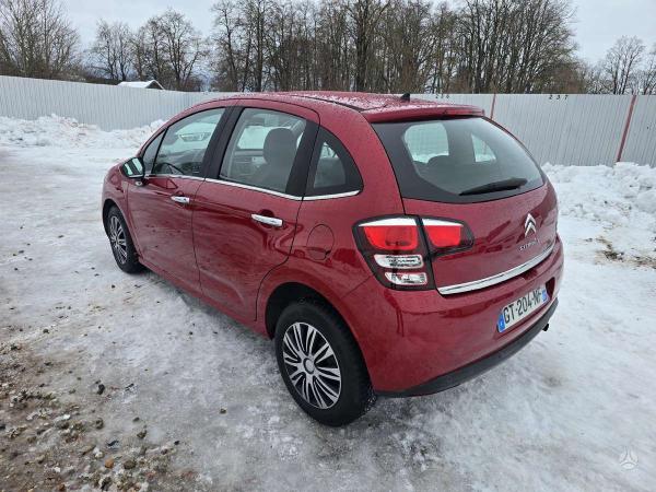 Red Citroen C3 2016 in Taurage, with an engine capacity of 1.00 L and mileage of 125 thousand km for 4200 €, photo 5 on AUTOMOTO.COM.LV