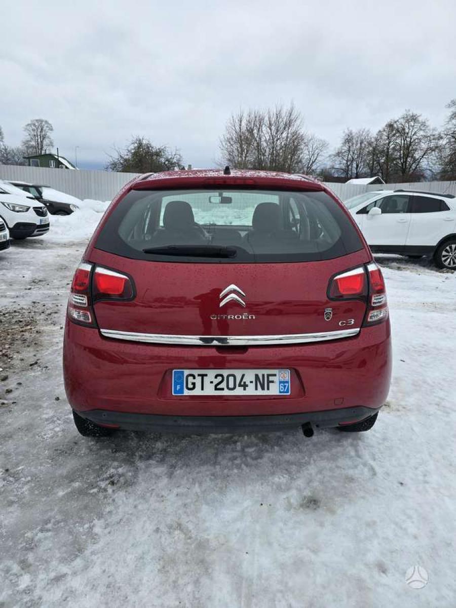 Red Citroen C3 2016 in Taurage, with an engine capacity of 1.00 L and mileage of 125 thousand km for 4200 €, photo 6 on AUTOMOTO.COM.LV