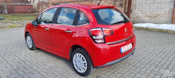 Red Citroen C3 2016 in Kedainiai, with an engine capacity of 1.60 L and mileage of 248 thousand km for 4199 €, photo 5 on AUTOMOTO.COM.LV
