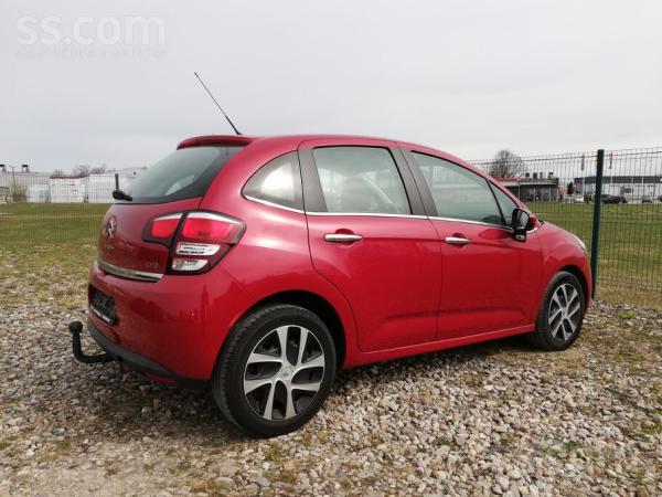 Sarkans Citroen C3 2016 Saldus, ar dzinēja tilpumu 1.60 L un nobraukumu 103 tūkst. km par 5500 €, foto 2 vietnē AUTOMOTO.COM.LV