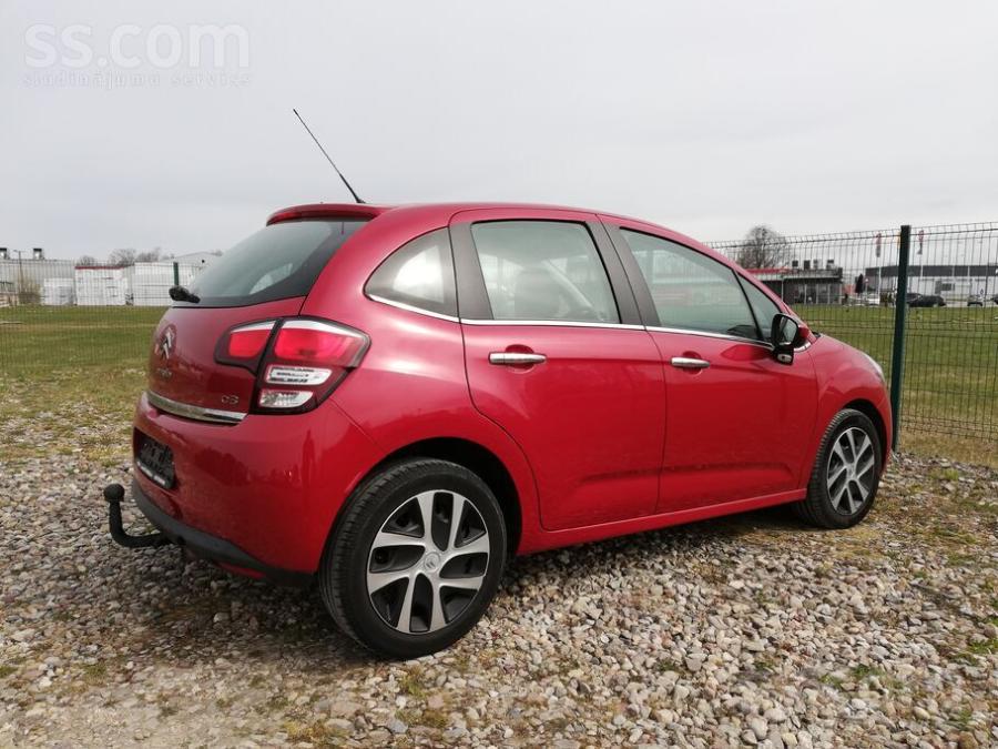 Red Citroen C3 2016 in Saldus, with an engine capacity of 1.60 L and mileage of 103 thousand km for 5500 €, photo 3 on AUTOMOTO.COM.LV