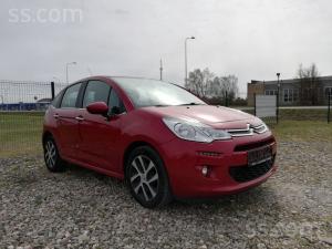 Red Citroen C3 2016 in Saldus, with an engine capacity of 1.60 L and mileage of 103 thousand km for 5500 €, photo 4 on AUTOMOTO.COM.LV