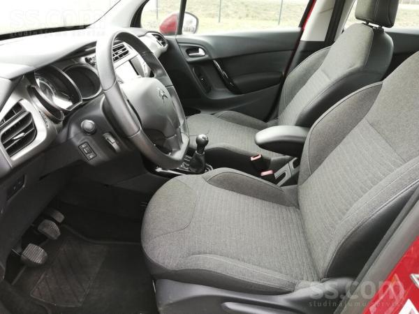 Red Citroen C3 2016 in Saldus, with an engine capacity of 1.60 L and mileage of 103 thousand km for 5300 €, photo 6 on AUTOMOTO.COM.LV