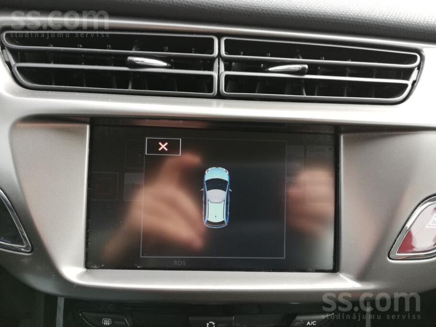 Красный Ситроен С3 2016 в Салдус, объемом двигателя 1.60 л и пробегом 103 тыс. км за 5300 €, фото 17 на AUTOMOTO.COM.LV
