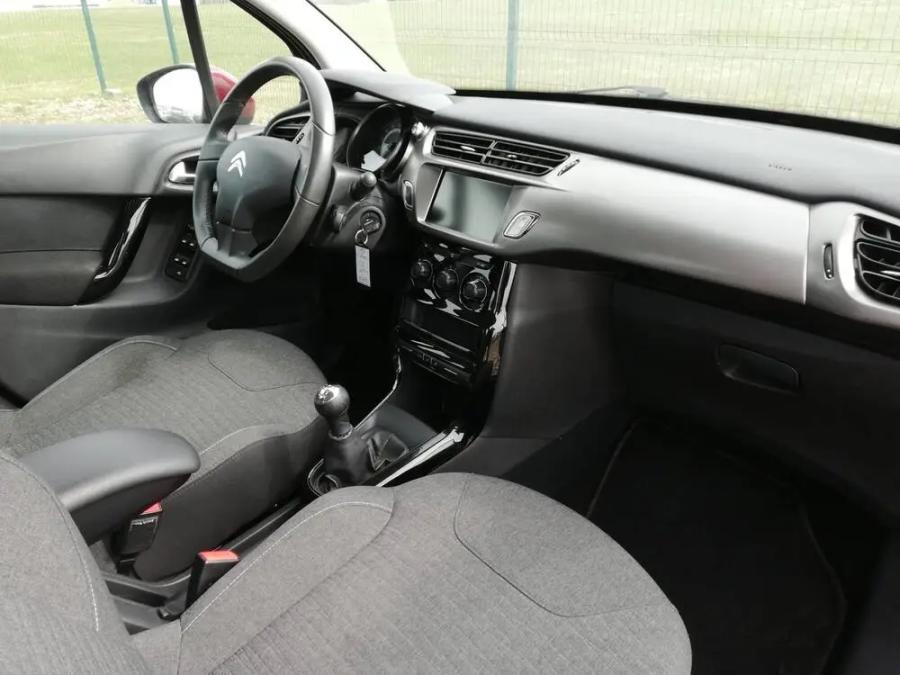 Sarkans Citroen C3 2016 Saldus, ar dzinēja tilpumu 1.60 L un nobraukumu 103 tūkst. km par 5500 €, foto 8 vietnē AUTOMOTO.COM.LV