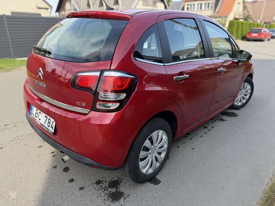 Red Citroen C3 2016 in Kaunas, with an engine capacity of 1.20 L and mileage of 195 thousand km for 2850 €, photo 8 on AUTOMOTO.COM.LV