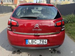 Red Citroen C3 2016 in Kaunas, with an engine capacity of 1.20 L and mileage of 195 thousand km for 2850 €, photo 9 on AUTOMOTO.COM.LV