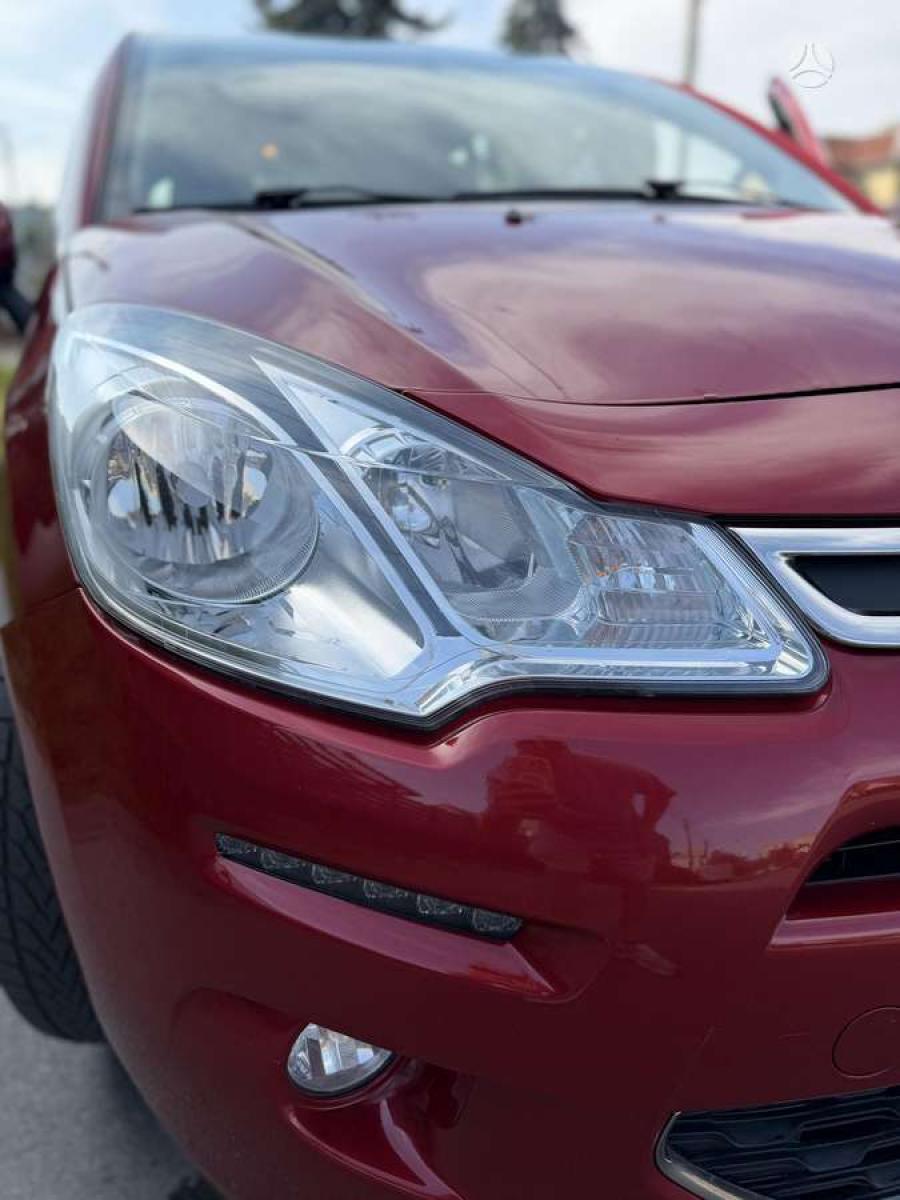 Red Citroen C3 2016 in Kaunas, with an engine capacity of 1.20 L and mileage of 195 thousand km for 2850 €, photo 16 on AUTOMOTO.COM.LV