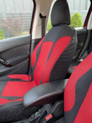 Red Citroen C3 2016 in Kaunas, with an engine capacity of 1.20 L and mileage of 195 thousand km for 2850 €, photo 31 on AUTOMOTO.COM.LV