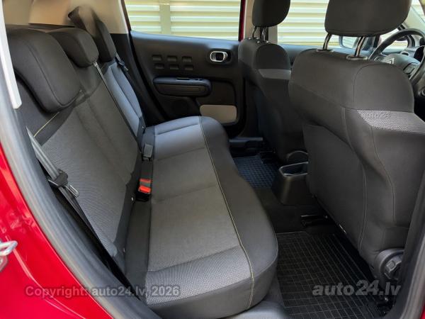 Sarkans Citroen C3 2017 Tallina, ar dzinēja tilpumu 1.20 L un nobraukumu 103 tūkst. km par 5800 €, foto 8 vietnē AUTOMOTO.COM.LV