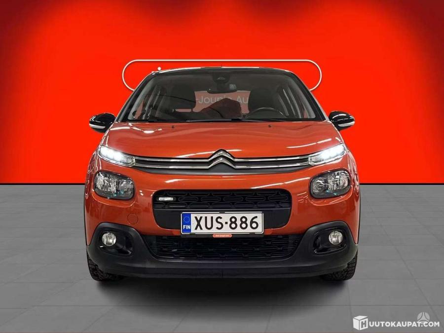 Red Citroen C3 2017 in Siauliai, with an engine capacity of 1.20 L and mileage of 73 thousand km for 8500 €, photo 3 on AUTOMOTO.COM.LV
