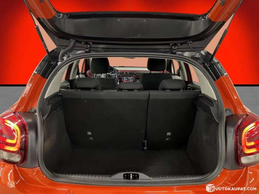 Red Citroen C3 2017 in Siauliai, with an engine capacity of 1.20 L and mileage of 73 thousand km for 8500 €, photo 13 on AUTOMOTO.COM.LV