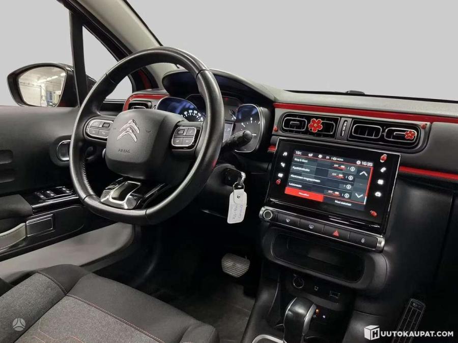 Red Citroen C3 2017 in Siauliai, with an engine capacity of 1.20 L and mileage of 73 thousand km for 8500 €, photo 15 on AUTOMOTO.COM.LV