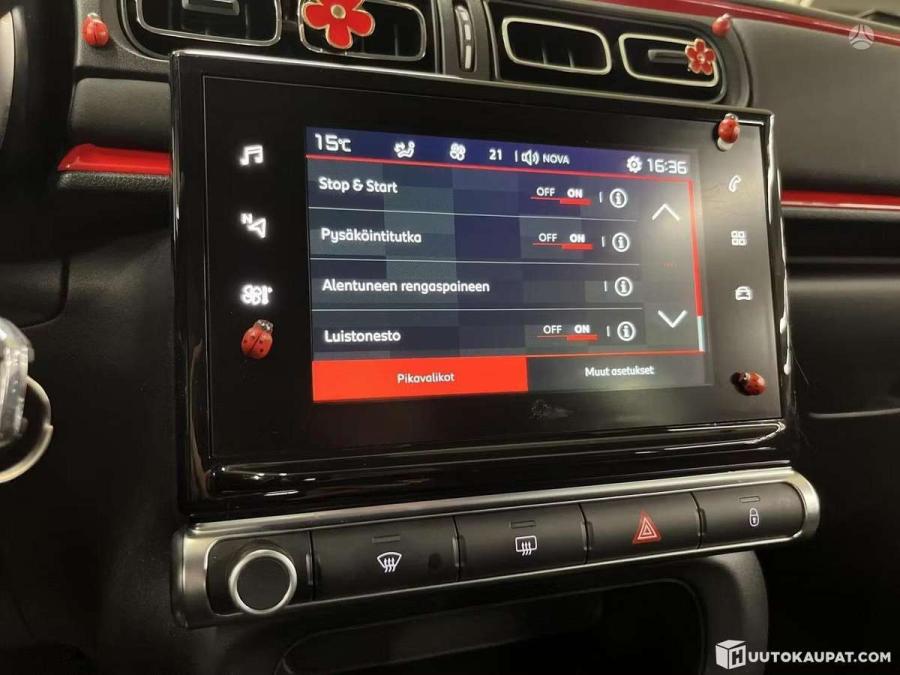 Red Citroen C3 2017 in Siauliai, with an engine capacity of 1.20 L and mileage of 73 thousand km for 8500 €, photo 20 on AUTOMOTO.COM.LV
