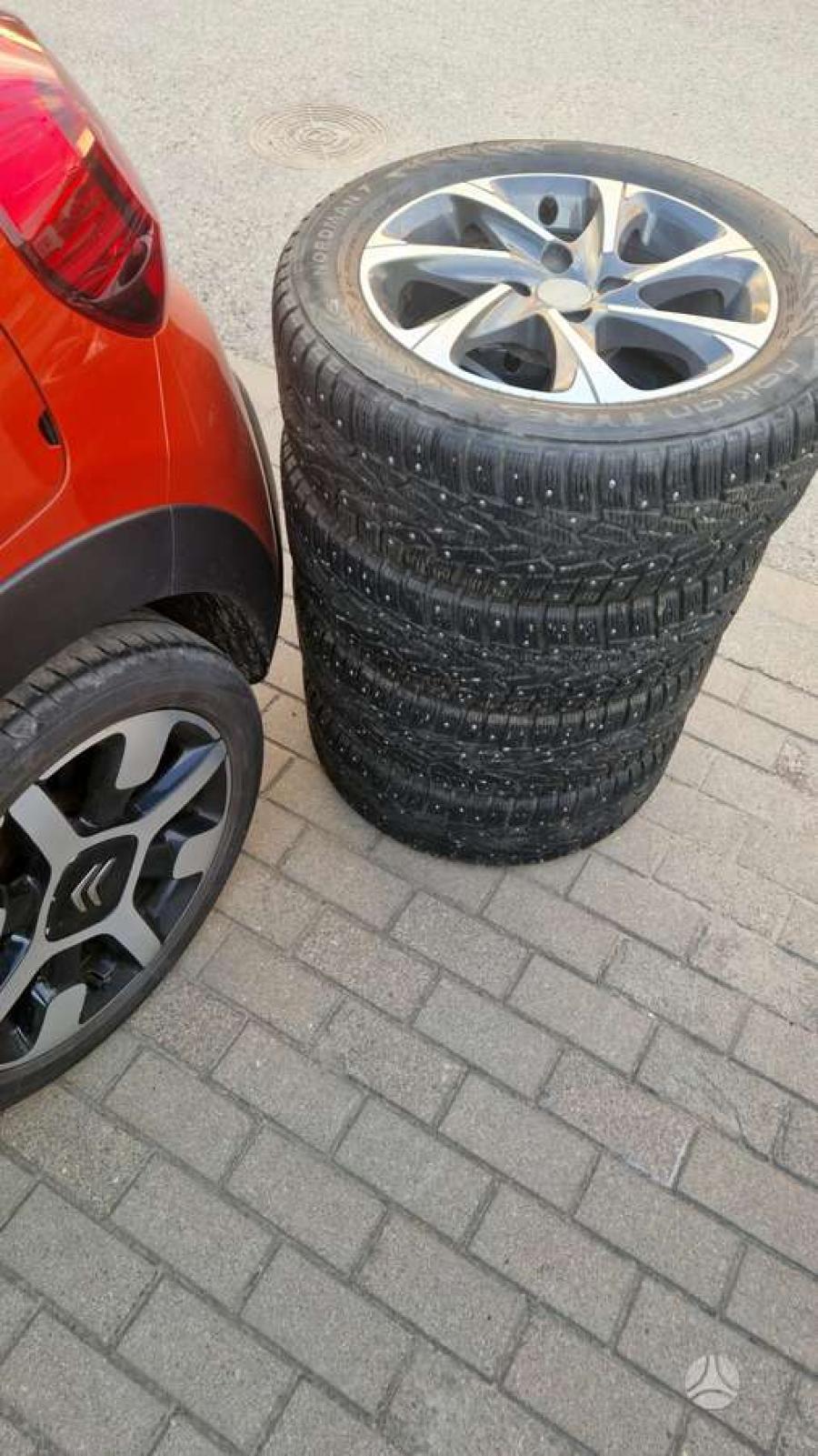 Red Citroen C3 2017 in Siauliai, with an engine capacity of 1.20 L and mileage of 73 thousand km for 8500 €, photo 25 on AUTOMOTO.COM.LV