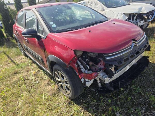 Citroen C3 2017 Tauragė vietnē Sarkans Citroen C3 2017 Tauragė, ar dzinēja tilpumu 1.20 L un nobraukumu 106 tūkst. km par 3400 €, foto 3 vietnē AUTOMOTO.COM.LV