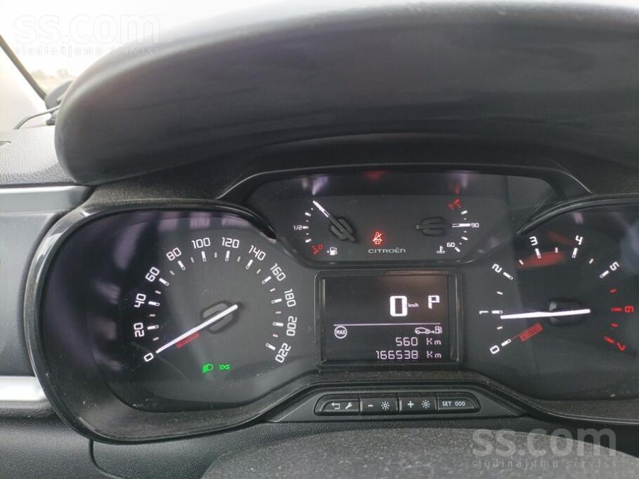 Sarkans Citroen C3 2018 Rīga, ar dzinēja tilpumu 1.20 L un nobraukumu 166 tūkst. km par 6490 €, foto 8 vietnē AUTOMOTO.COM.LV