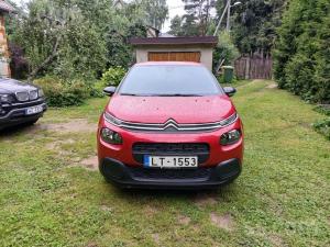 Красный Ситроен С3 2018 в Рига, объемом двигателя 1.20 л и пробегом 102 тыс. км за 5400 €, фото  на AUTOMOTO.COM.LV