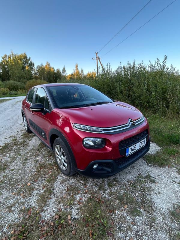 Citroen C3 2019 in Tallinn on AUTOMOTO.COM.LV Red Citroen C3 2019 in Tallinn, with an engine capacity of 1.20 L and mileage of 132 thousand km for 7000 €, photo 4 on AUTOMOTO.COM.LV