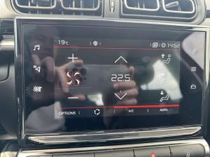Sarkans Citroen C3 2021 Klaipėda, ar dzinēja tilpumu 1.20 L un nobraukumu 97 tūkst. km par 8300 €, foto 16 vietnē AUTOMOTO.COM.LV