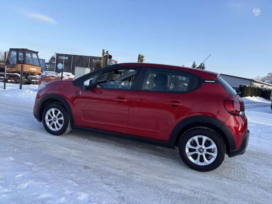 Red Citroen C3 2024 in Kelme, with an engine capacity of 1.20 L and mileage of 3 thousand km for 9750 €, photo 4 on AUTOMOTO.COM.LV