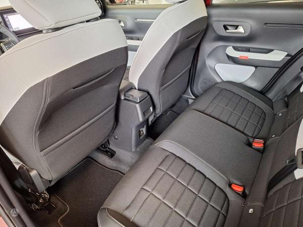 Red Citroen C3 2026 in Vilnius, with an engine capacity of 1.20 L and mileage of 0 thousand km for 24560 €, photo 8 on AUTOMOTO.COM.LV