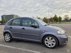 Violets Citroen C3 2007 Šauļi, ar dzinēja tilpumu 1.59 L un nobraukumu 55 tūkst. km par 2300 €, foto  vietnē AUTOMOTO.COM.LV