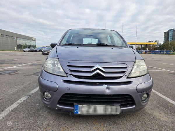Violet Citroen C3 2007 in Siauliai, with an engine capacity of 1.59 L and mileage of 55 thousand km for 2300 €, photo 5 on AUTOMOTO.COM.LV