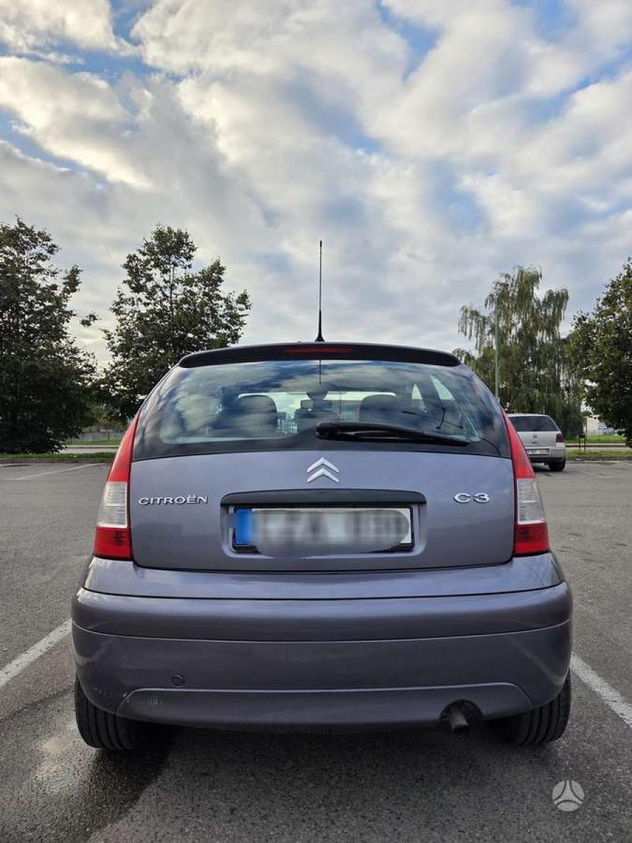 Violets Citroen C3 2007 Šauļi, ar dzinēja tilpumu 1.59 L un nobraukumu 55 tūkst. km par 2300 €, foto 6 vietnē AUTOMOTO.COM.LV