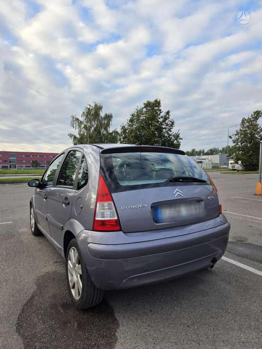 Violets Citroen C3 2007 Šauļi, ar dzinēja tilpumu 1.59 L un nobraukumu 55 tūkst. km par 2300 €, foto 8 vietnē AUTOMOTO.COM.LV