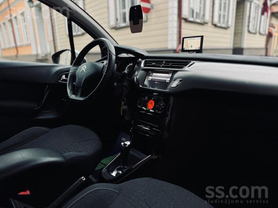 Violet Citroen C3 2016 in Cesis, with an engine capacity of 1.20 L and mileage of 0 thousand km for 5990 €, photo 15 on AUTOMOTO.COM.LV