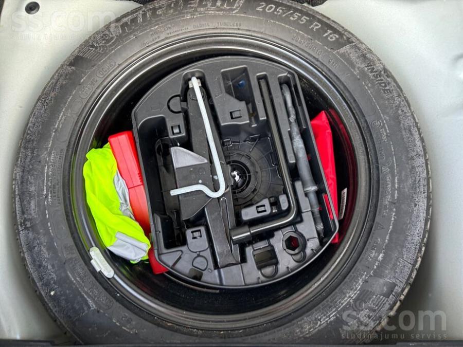 Balts Citroen C3 2021 Rīga, ar dzinēja tilpumu 1.20 L un nobraukumu 76 tūkst. km par 9220 €, foto 20 vietnē AUTOMOTO.COM.LV