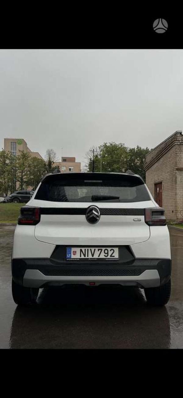 White Citroen C3 2025 in Kaunas, with an engine capacity of 1.20 L and mileage of 17 thousand km for 14500 €, photo 3 on AUTOMOTO.COM.LV