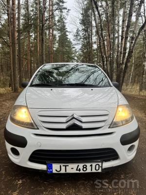 Balts Citroen C3 2009 Rīga, ar dzinēja tilpumu 1.40 L un nobraukumu 186 tūkst. km par 1500 €, foto 4 vietnē AUTOMOTO.COM.LV
