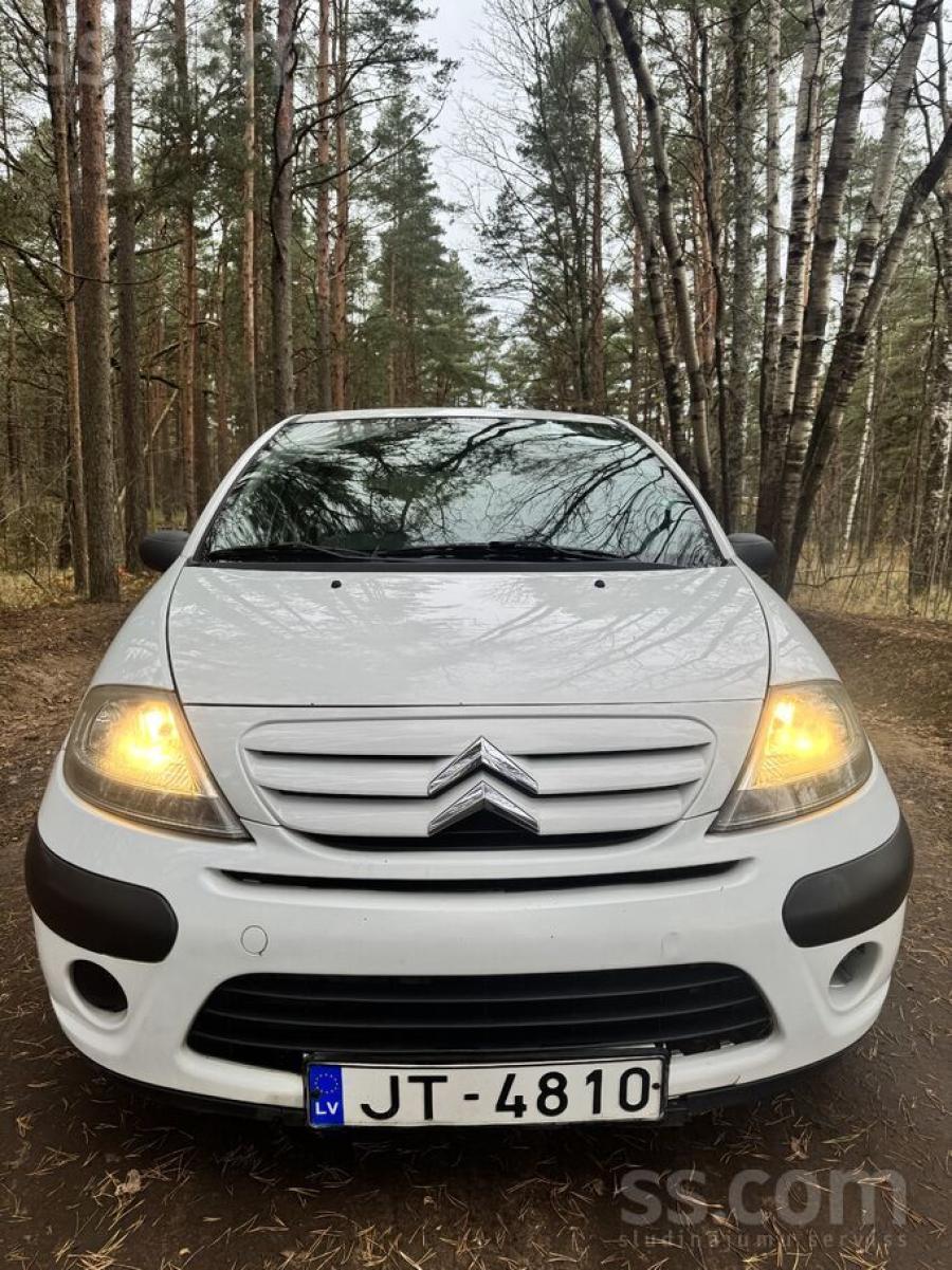 Balts Citroen C3 2009 Rīga, ar dzinēja tilpumu 1.40 L un nobraukumu 186 tūkst. km par 1500 €, foto 4 vietnē AUTOMOTO.COM.LV
