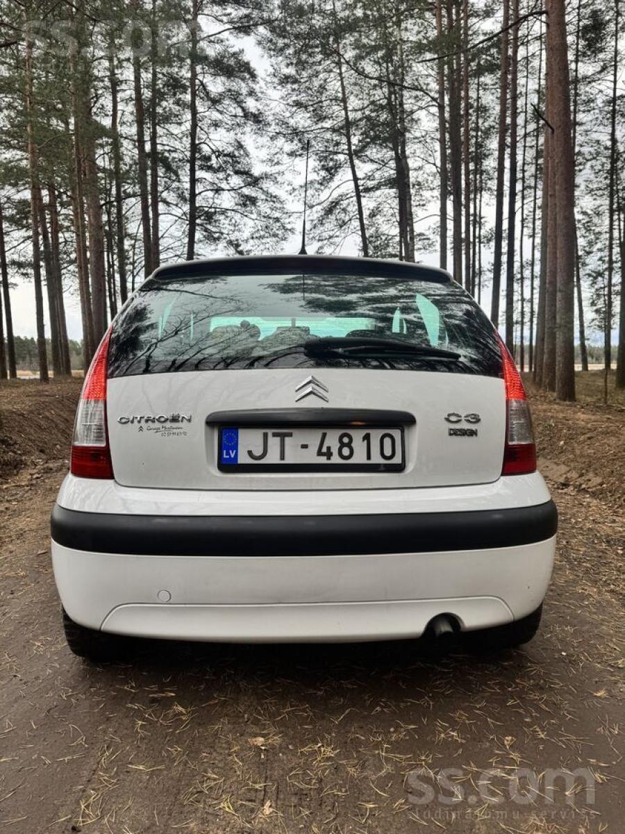 Balts Citroen C3 2009 Rīga, ar dzinēja tilpumu 1.40 L un nobraukumu 186 tūkst. km par 1500 €, foto 8 vietnē AUTOMOTO.COM.LV