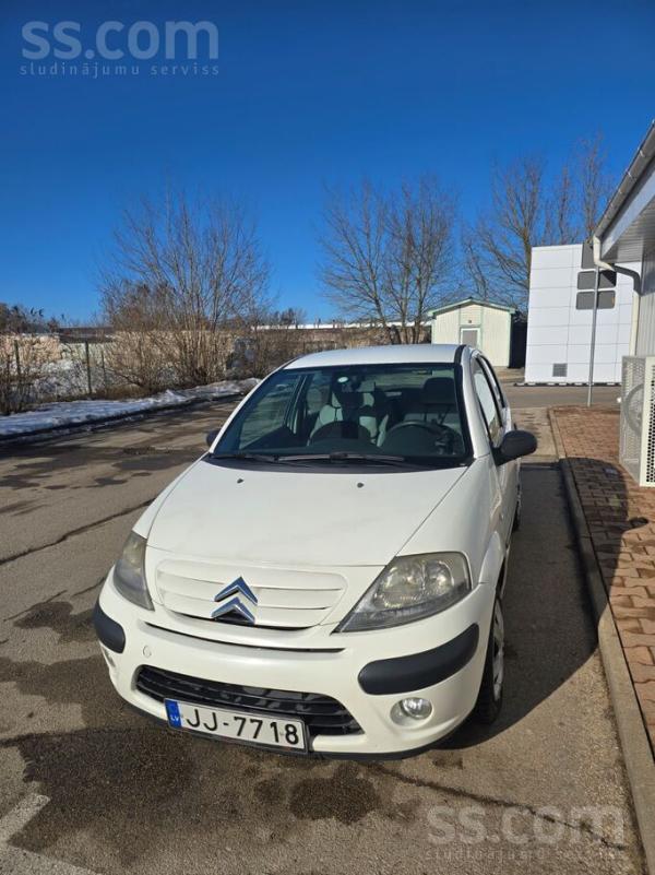 Balts Citroen C3 2009 Rīga, ar dzinēja tilpumu 1.40 L un nobraukumu 180 tūkst. km par 1200 €, foto 1 vietnē AUTOMOTO.COM.LV