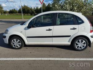 Balts Citroen C3 2009 Rīga, ar dzinēja tilpumu 1.40 L un nobraukumu 181 tūkst. km par 1450 €, foto 4 vietnē AUTOMOTO.COM.LV