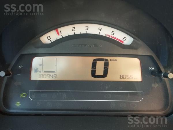 Citroen C3 2009 Rīga vietnē Balts Citroen C3 2009 Rīga, ar dzinēja tilpumu 1.40 L un nobraukumu 181 tūkst. km par 1450 €, foto 9 vietnē AUTOMOTO.COM.LV