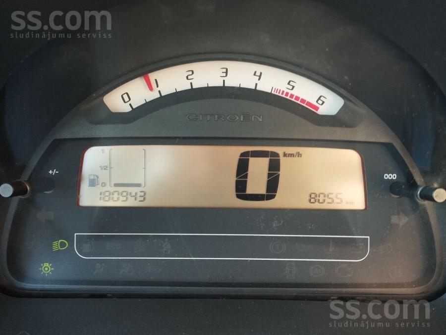 Balts Citroen C3 2009 Rīga, ar dzinēja tilpumu 1.40 L un nobraukumu 181 tūkst. km par 1450 €, foto 9 vietnē AUTOMOTO.COM.LV