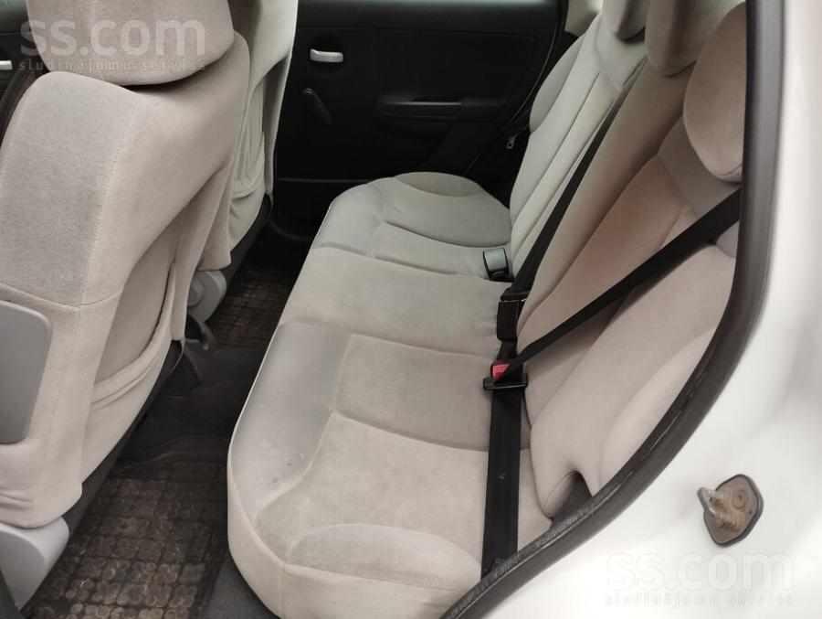 Balts Citroen C3 2009 Rīga, ar dzinēja tilpumu 1.40 L un nobraukumu 181 tūkst. km par 1450 €, foto 14 vietnē AUTOMOTO.COM.LV
