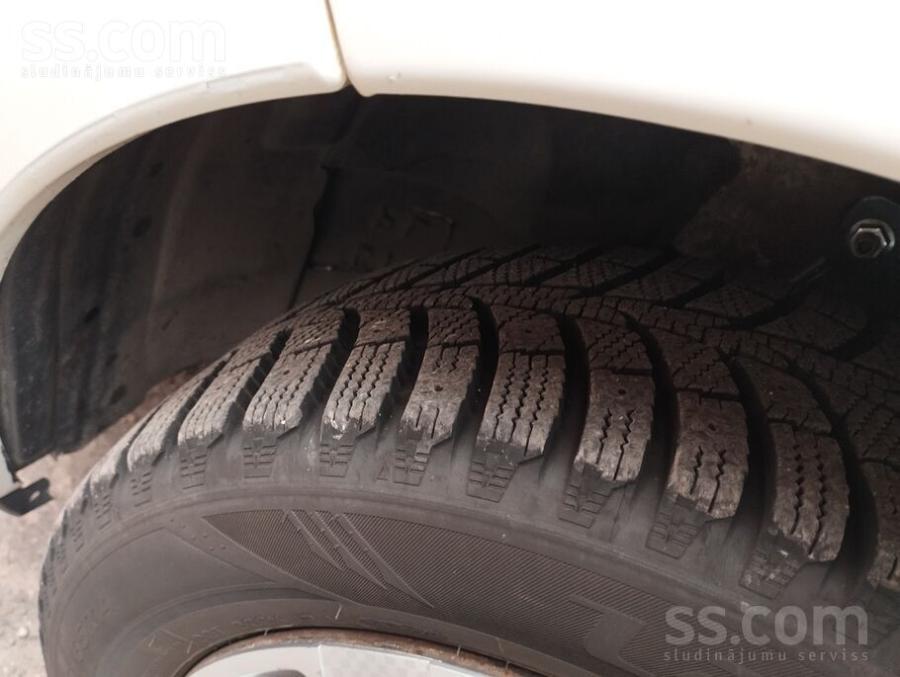 Balts Citroen C3 2009 Rīga, ar dzinēja tilpumu 1.40 L un nobraukumu 181 tūkst. km par 1450 €, foto 15 vietnē AUTOMOTO.COM.LV